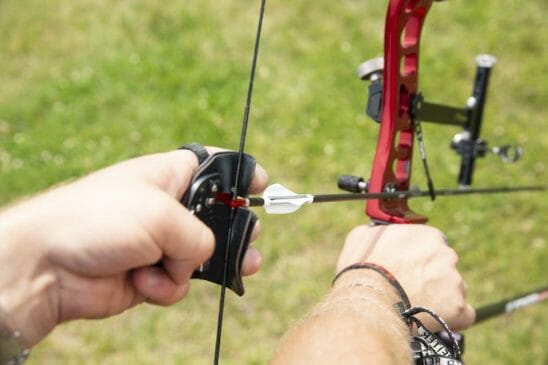 How To Draw A Bow (In 8 Basic Steps)