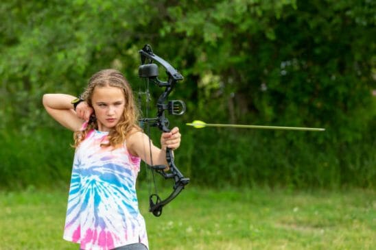 How To Draw A Bow (In 8 Basic Steps)