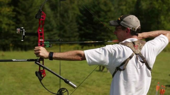 How To Set Up A Compound Bow (The Basics)