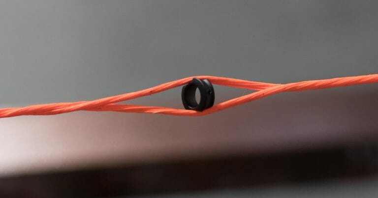 How To Adjust The Peep Sight On A Bow (Learn In 4 Steps!)
